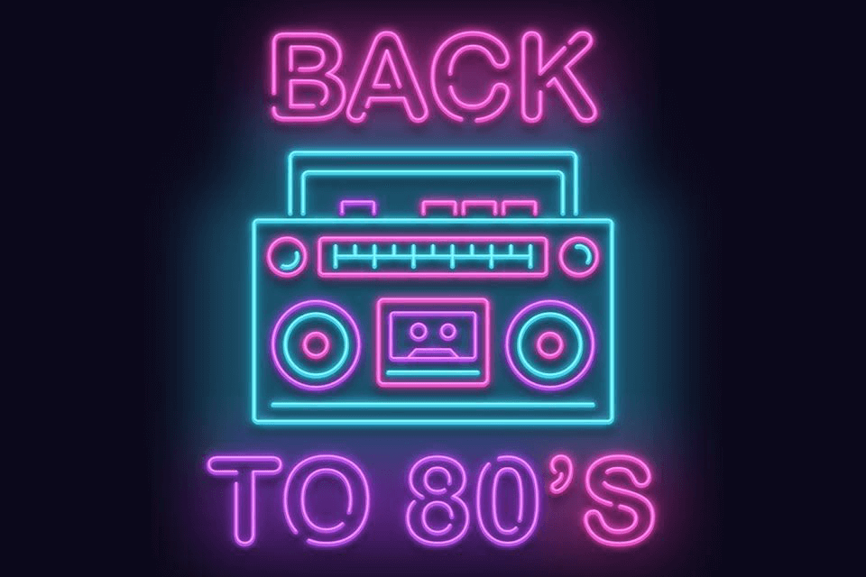 Adobe Illustrator Tutorials: Learn Illustrator in 5 MINUTES