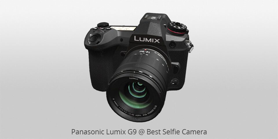 10 Best Selfie Cameras – What Is the Best Camera with Movable Screen?