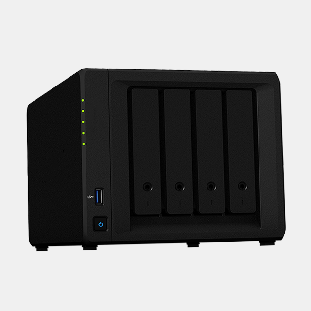 30 Gifts for Graphic Designers [UPDATED 2025]