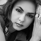 Ta bort kläder på foton online [GRATIS]