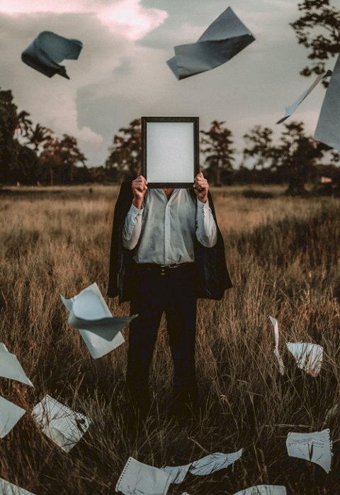 15 Amazing Conceptual Photography Ideas for Inspiration