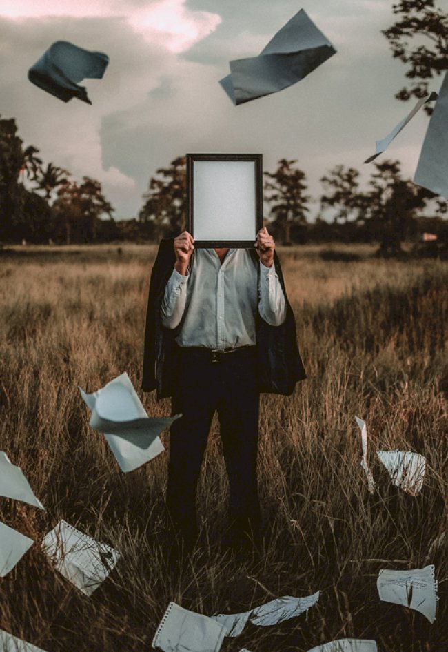 15 Amazing Conceptual Photography Ideas for Inspiration