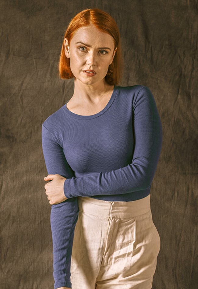 Loop Lighting Photography [Setup & Examples]