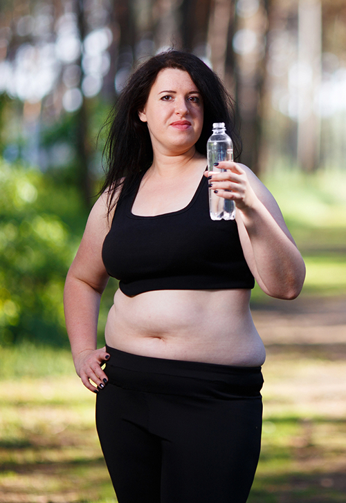 Does the Camera Really Add 10 Pounds [+ Practical Tips]