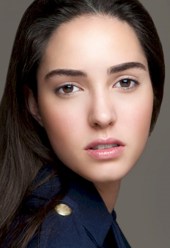 Side Lighting in Photography: Comprehensive Guide 2025