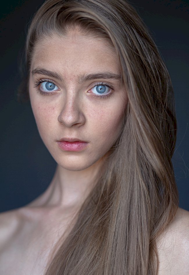 How to Make My Photo Glamorous: 12 Essential Tips