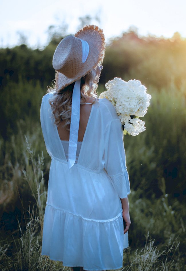 16 No Face Photo Ideas You Must Try in 2025