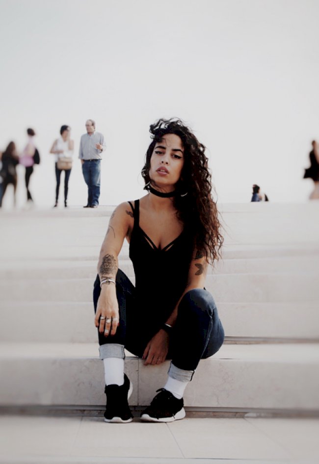 Apps to Remove People from Photos [FREE]