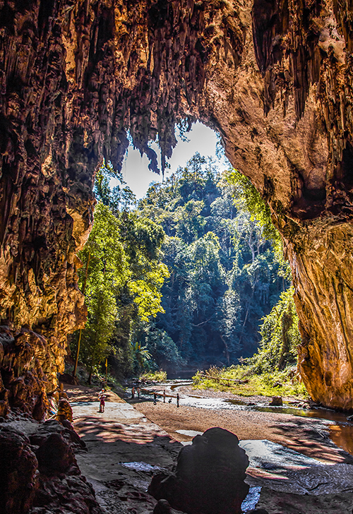 Sub-Framing Photography in Composition: 16 Tips for Beginners