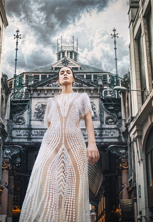 15 Worms Eye View Photography Tips & Ideas for Beginners