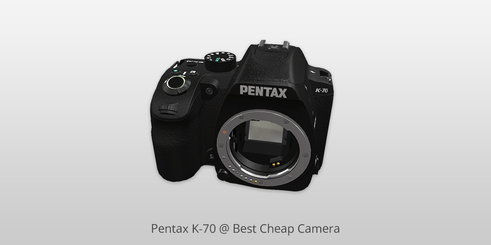 10 Best Cheap Cameras for Novices to Buy in 2022